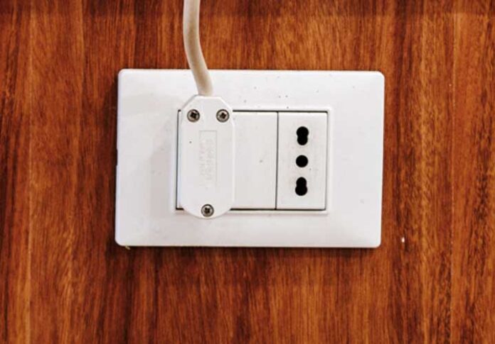 Tomada padrão europeu: modelos, voltagem e melhor adaptador